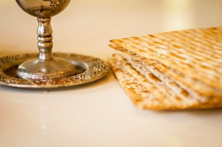 The Feast of Unleavened Bread vs. Passover: What’s the Difference ...